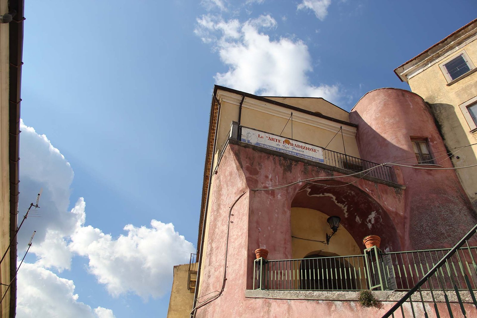 Scapoli: tra i vicoli accompagnati dalle zampogne | Turismo in Molise