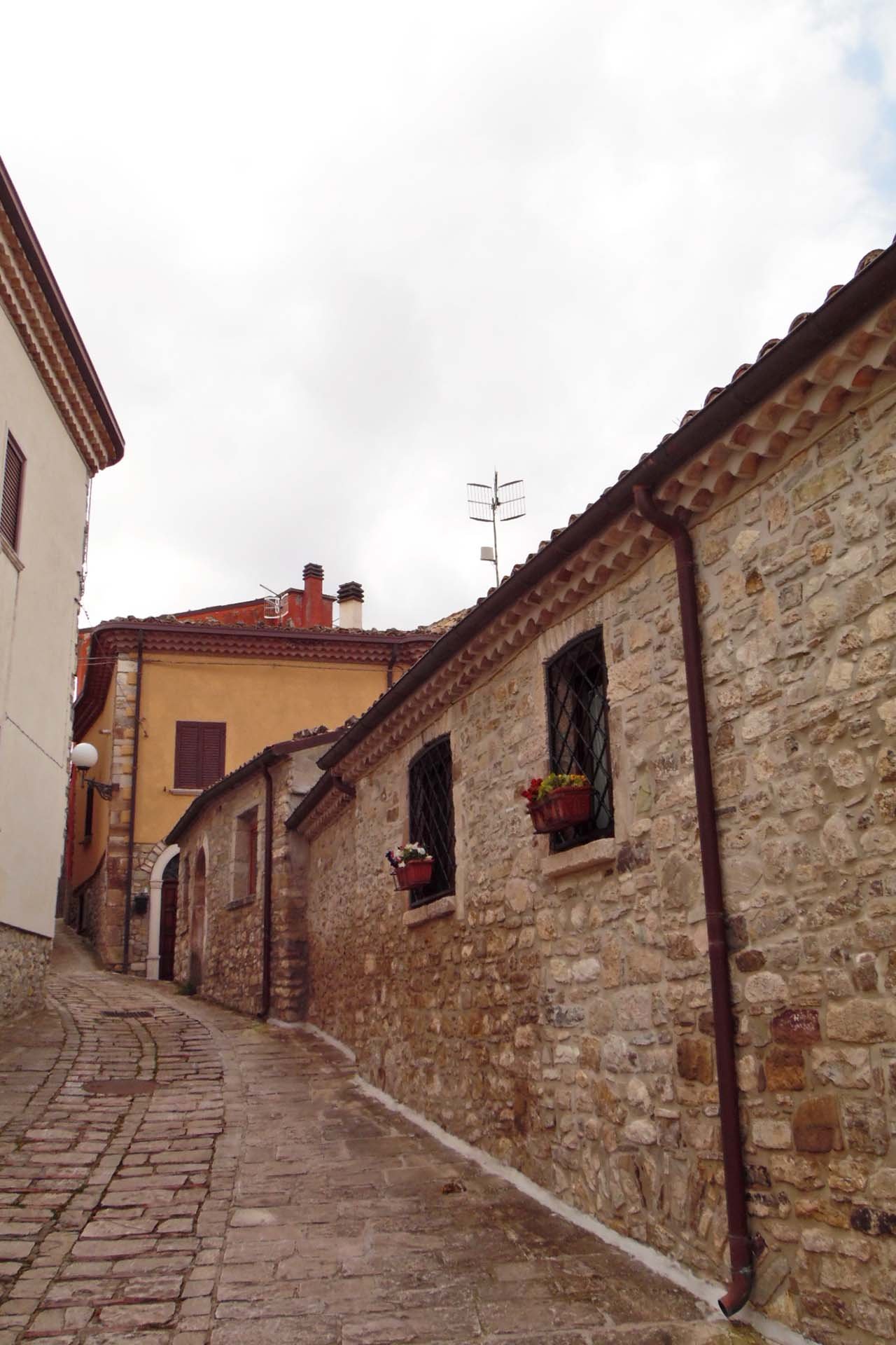 Duronia, un gigante con vista sul Molise | Turismo in Molise