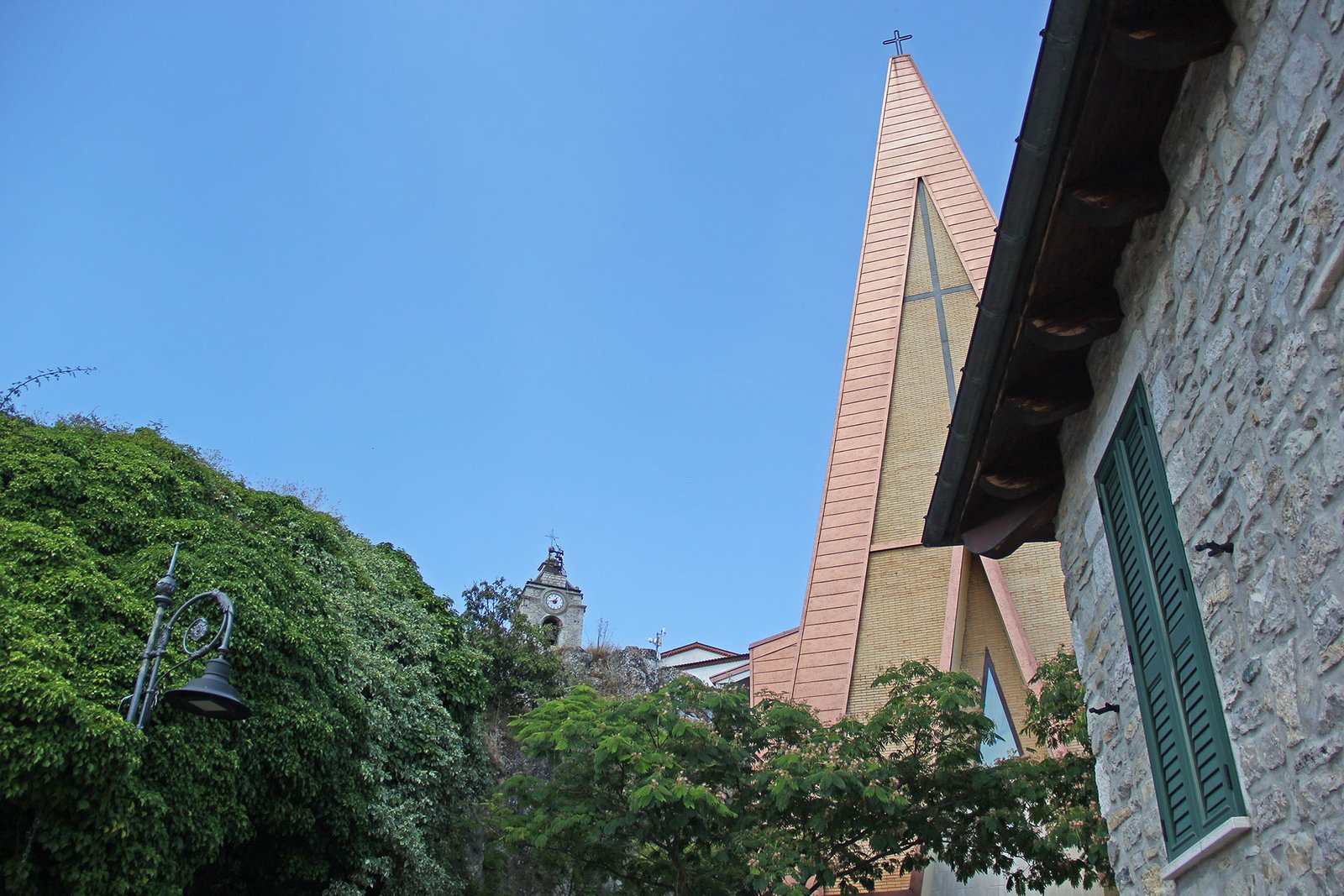 Duronia, un gigante con vista sul Molise | Turismo in Molise